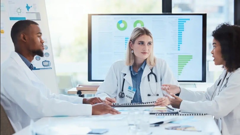 MCP vs Traditional API connectors : A Comparative Analysis